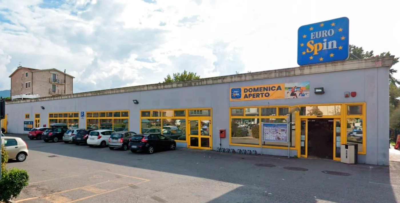 Vetrine e strutture industriali a Panicale | Fa.Bell Serramenti